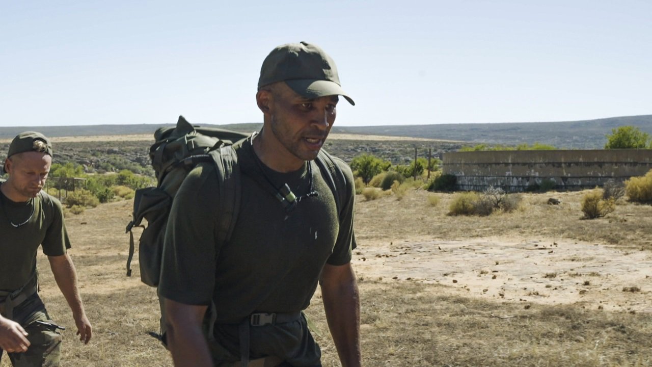 'Special Forces': Twee rekruten offeren zichzelf op - Newsmonkey