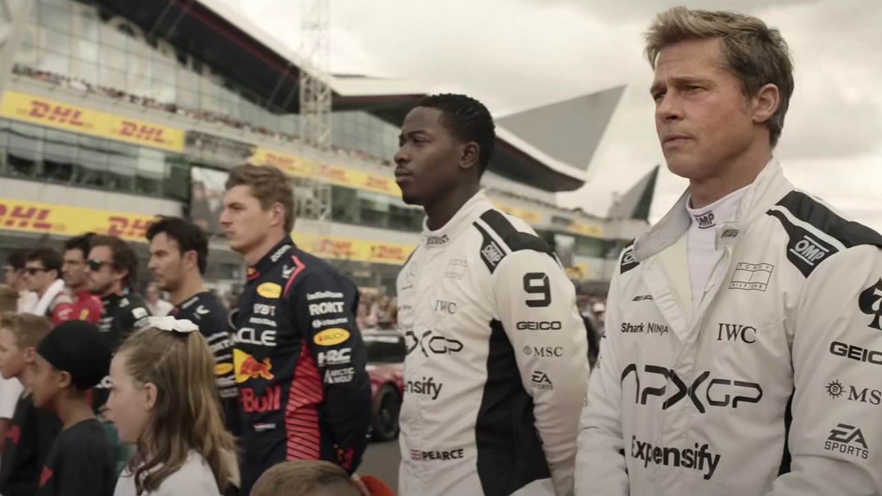 'F1': Nieuwe film van Brad Pitt krijgt eerste teaser - Newsmonkey