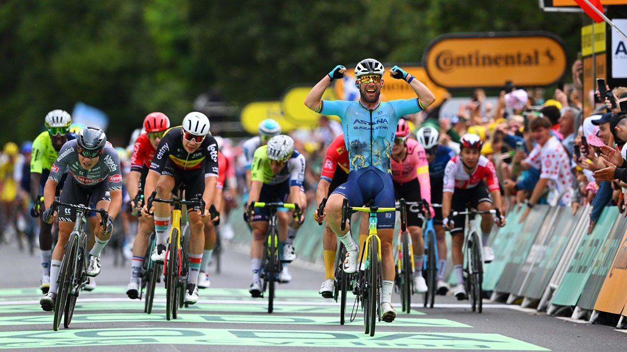 Ronde van Frankrijk: Cavendish (39) pakt historische 35ste ritzege ...