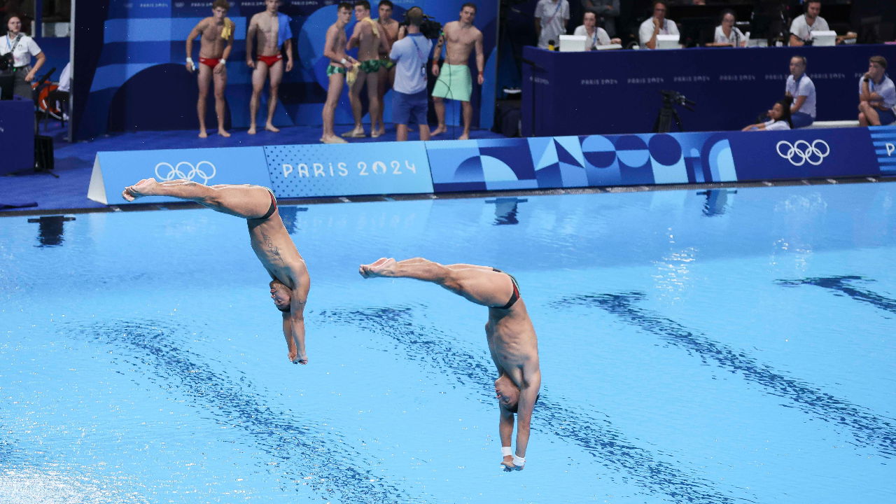 Olympische Spelen: Waarom douchen schoonspringers na elke sprong?