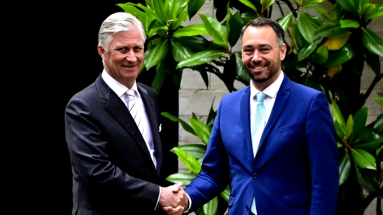 Koning stelt Maxime Prévot (Les Engagés) aan als bemiddelaar - Newsmonkey