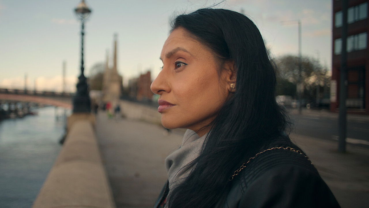 Netflix lost officiële trailer voor 'Sweet Bobby: My Catfish Nightmare ...