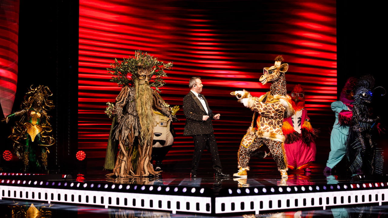 'The Masked Singer': Eerste ontmaskering is een feit - Newsmonkey