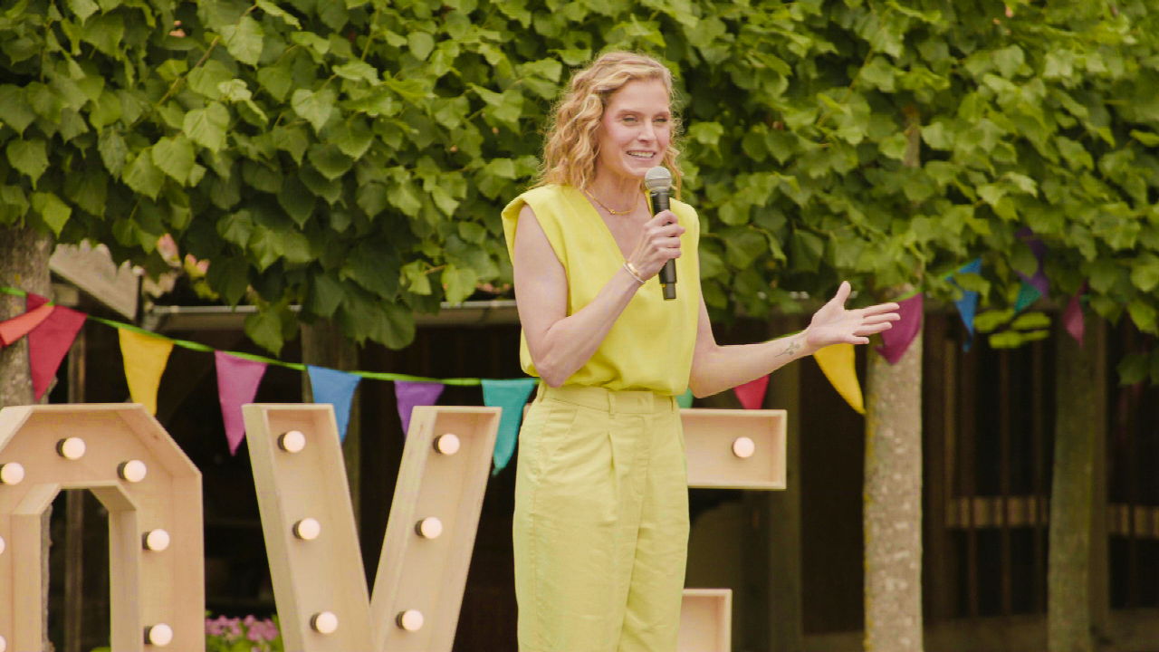 'Boer zkt Vrouw': Dina Tersago vol enthousiasme over aankomend seizoen ...