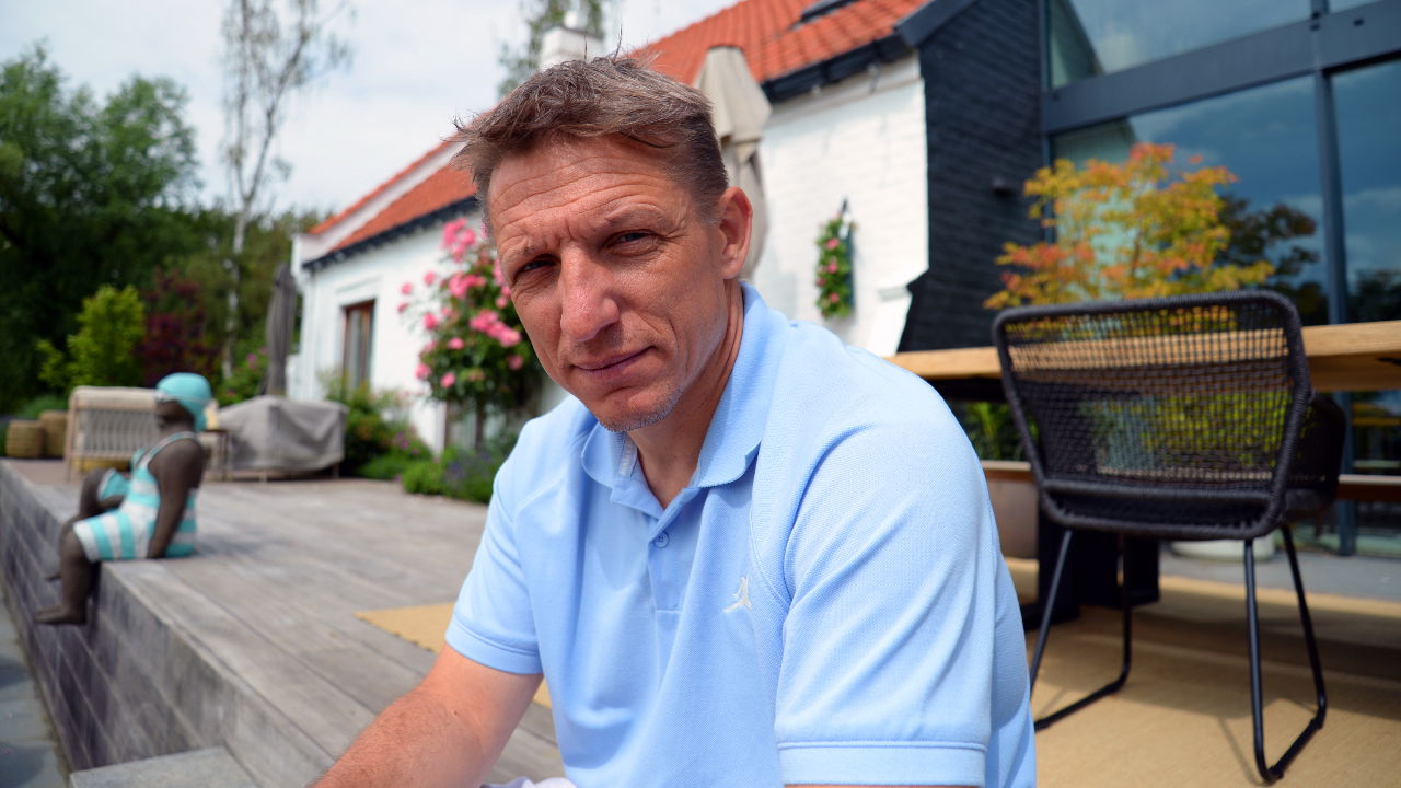 'Het Huis': Wesley Sonck over zijn jeugd op café - Newsmonkey