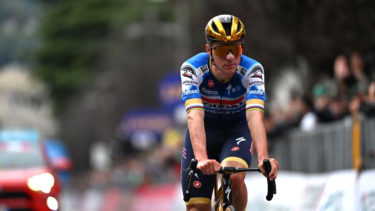 Bpost en Remco Evenepoel lanceren Remco Reflex-sticker - Newsmonkey