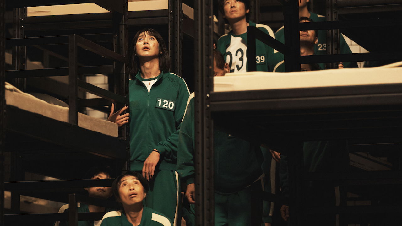 'Squid Game'-regisseur Hwang Dong-hyuk legt uit waarom transvrouw Hyun ...