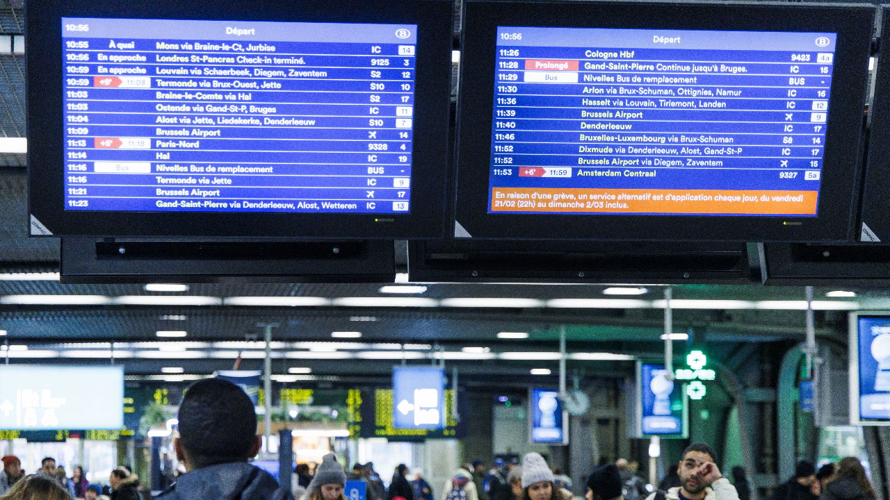 Op deze dagen willen spoorvakbonden ACOD Spoor en ACV-Transcom staken in april - Newsmonkey