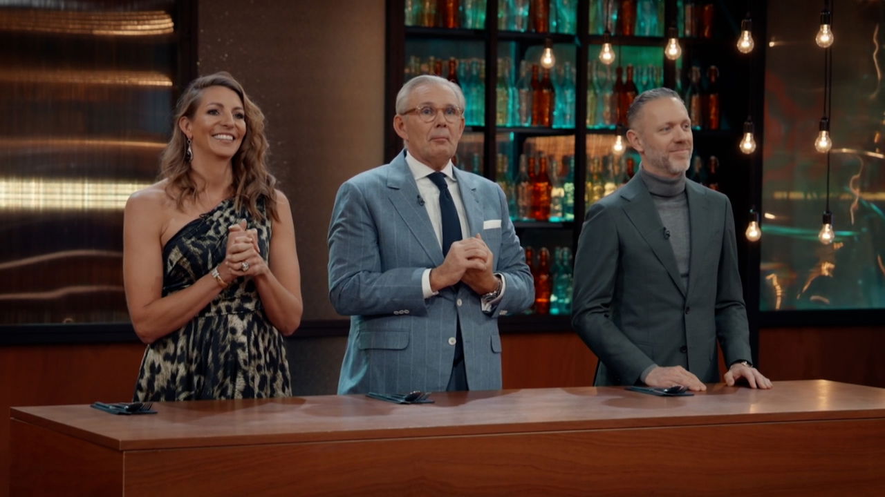 'Celebrity MasterChef': Jury gooit met complimenten net voor finale