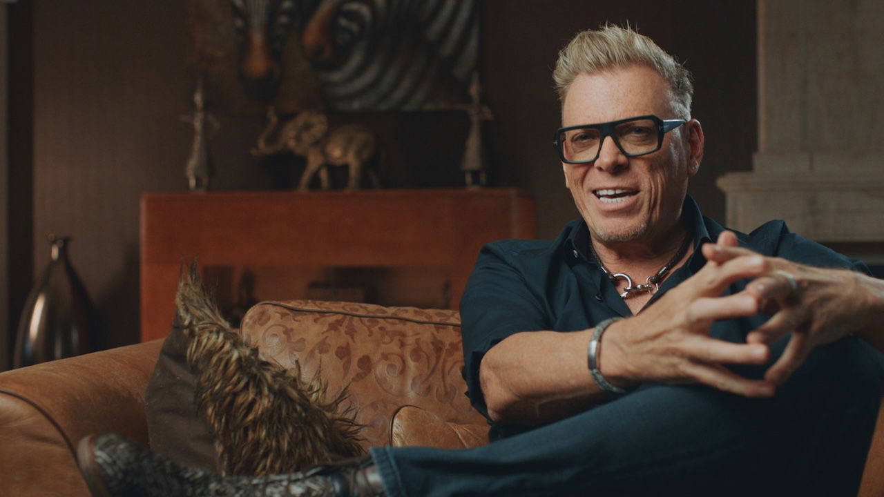 'Pat Krimson: Bigger and Bolder': Streamz komt met docureeks over de dj ...