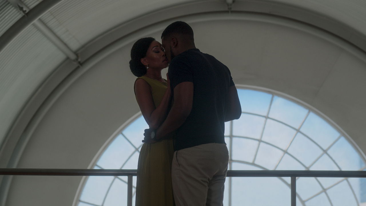 Netflix deelde eerste beelden van tweede seizoen Zuid-Afrikaanse serie ...