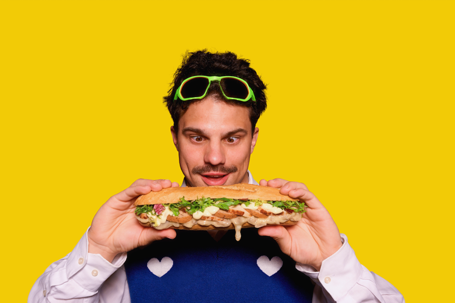 Average Rob en Panos lanceren broodje vol-au-vent - Newsmonkey