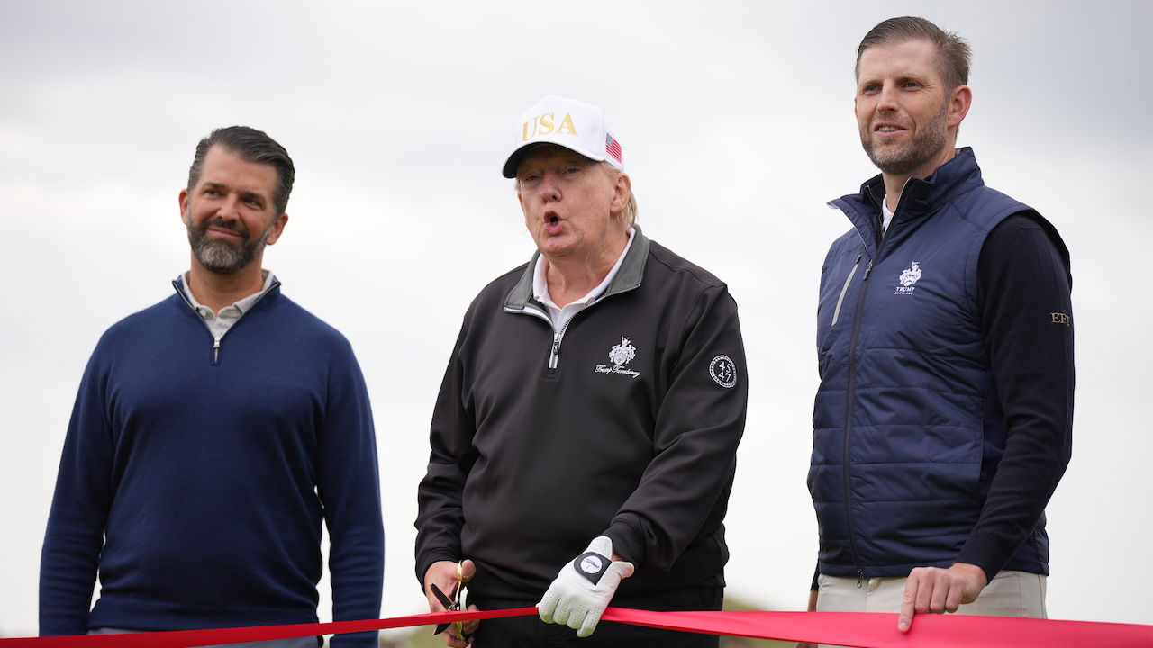 Zonen van Donald Trump cashen hard in crypto: belang in bitcoinbedrijf ...