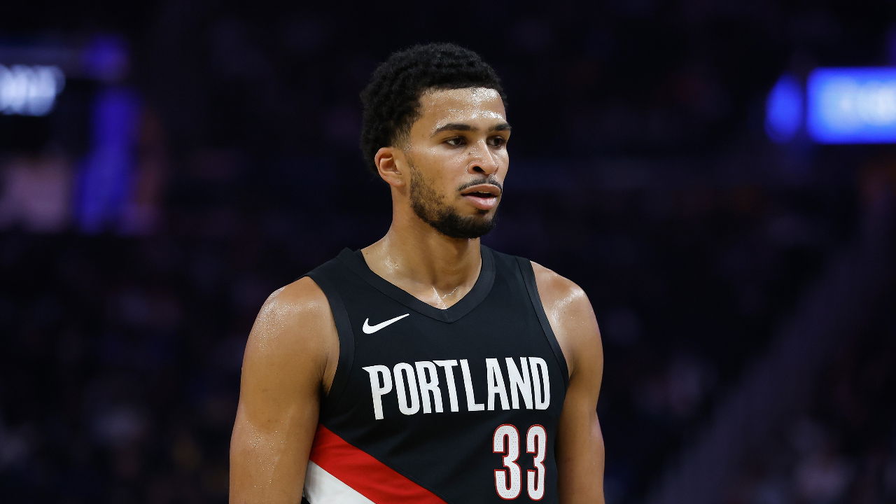 Brusselse NBA-speler Toumani Camara tekent nieuw contract en wordt ...