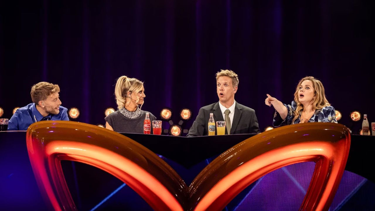 'The Masked Singer': Speurder Ward Lemmelijn maakt het meteen warm in ...