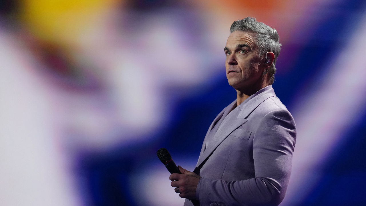 Robbie Williams breekt Beatles-record - Newsmonkey