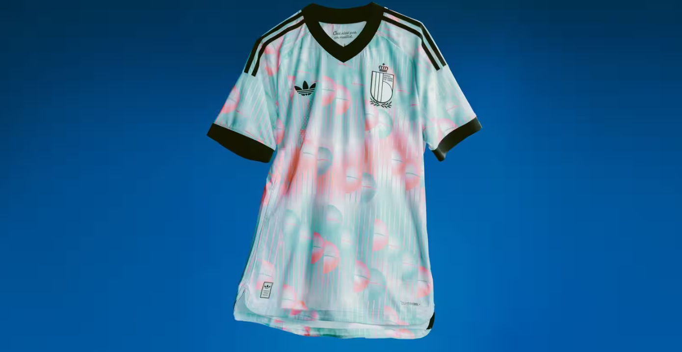 Nieuwe shirt van Rode Duivels eert kunstenaar Magritte - Newsmonkey