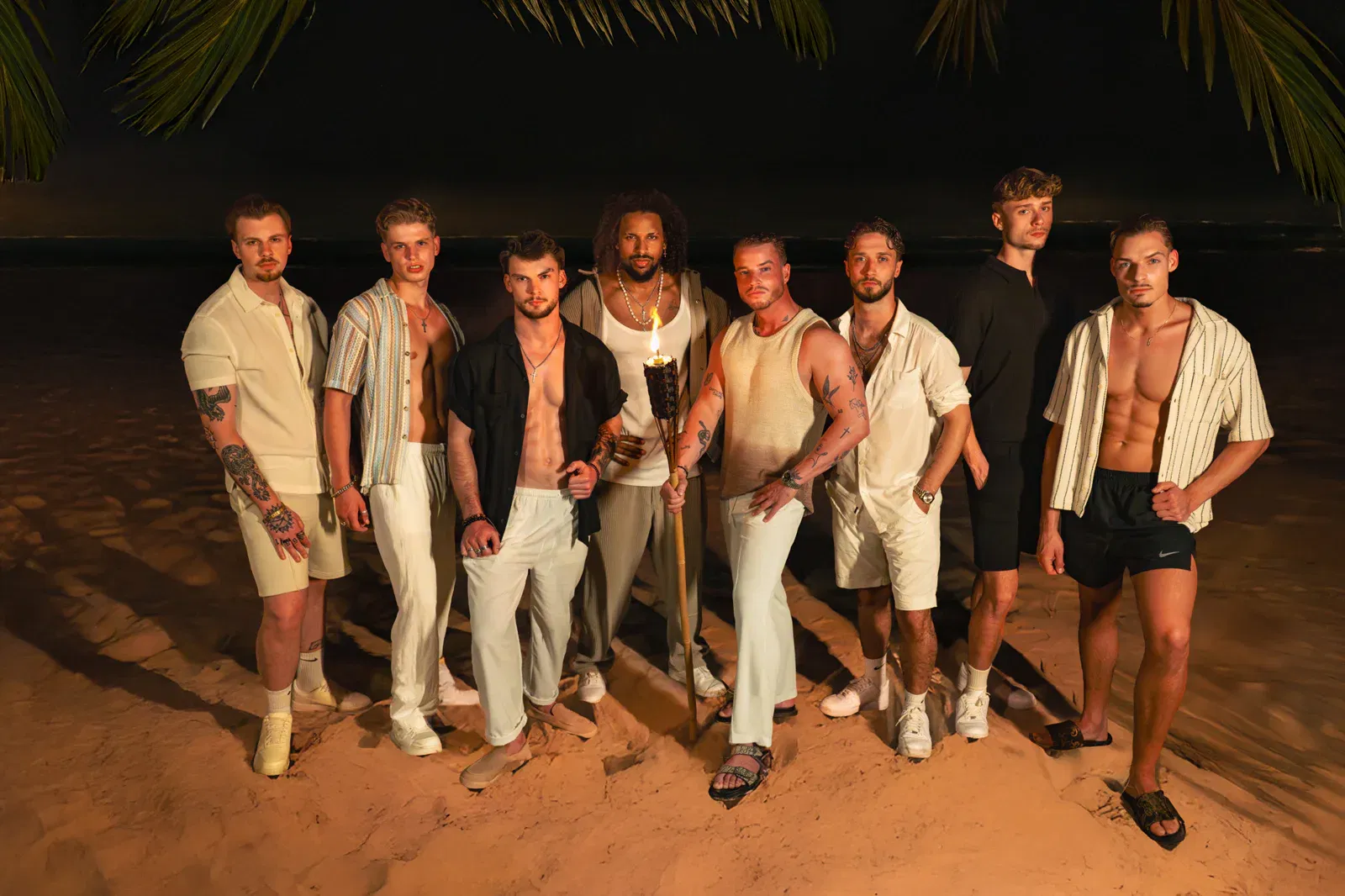 'Temptation Island' stelt de acht mannelijke verleiders van het nieuwe ...