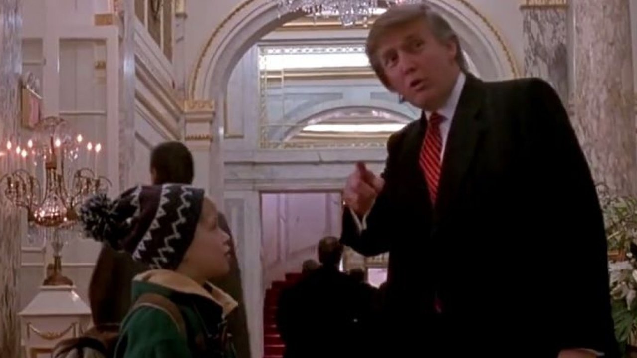 Regisseur Chris Columbus wil cameo van Trump uit 'Home Alone 2' wissen ...